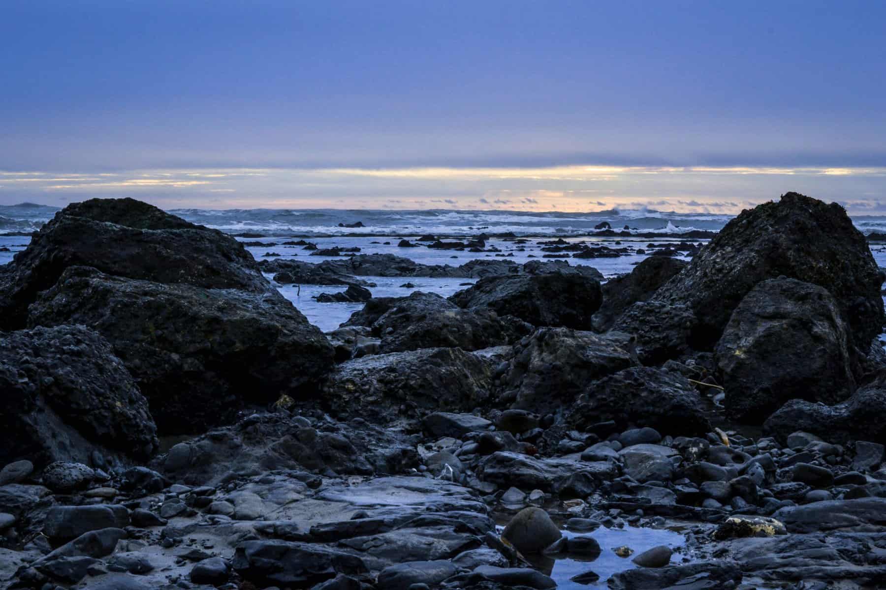 Beyond the Blue: Unveiling Secrets of Blue Color Theory - Indigo and ...